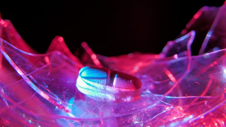 GHB Treatment: Signs and Symptoms of GHB Addiction and Abuse